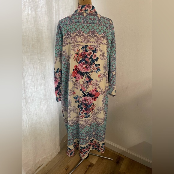 Aratta | Tops | Aratta Silent Journey Anthropologie Robe Kimono Duster ...